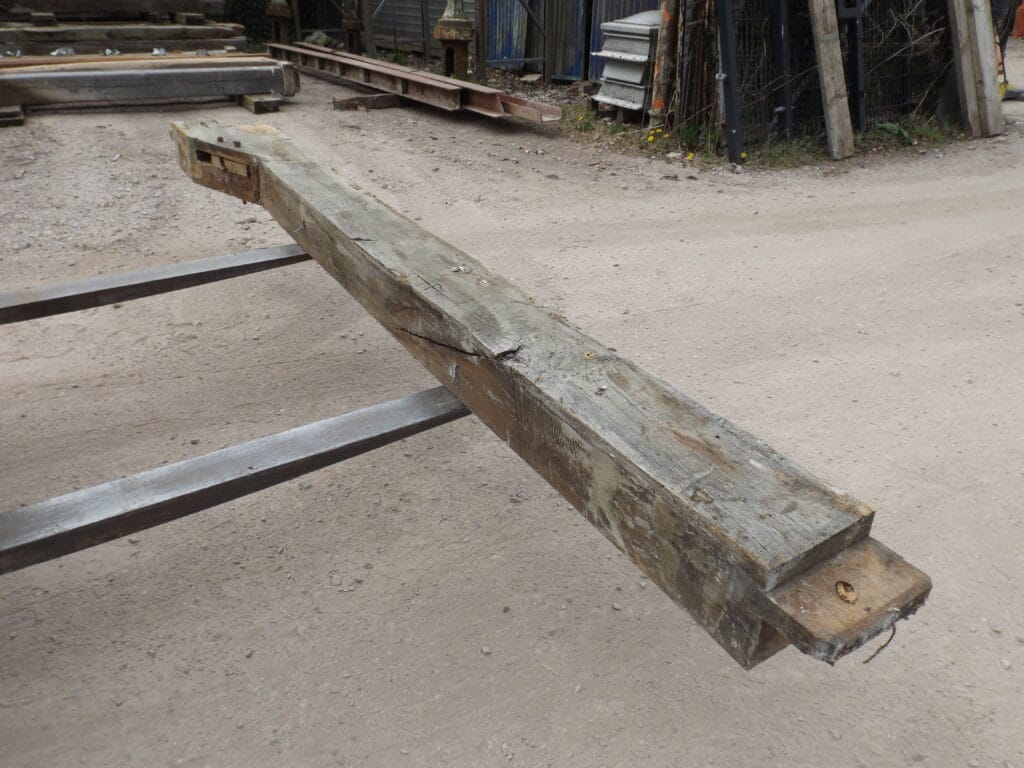 Reclaimed Oak Jowl Post - Best Reclamation