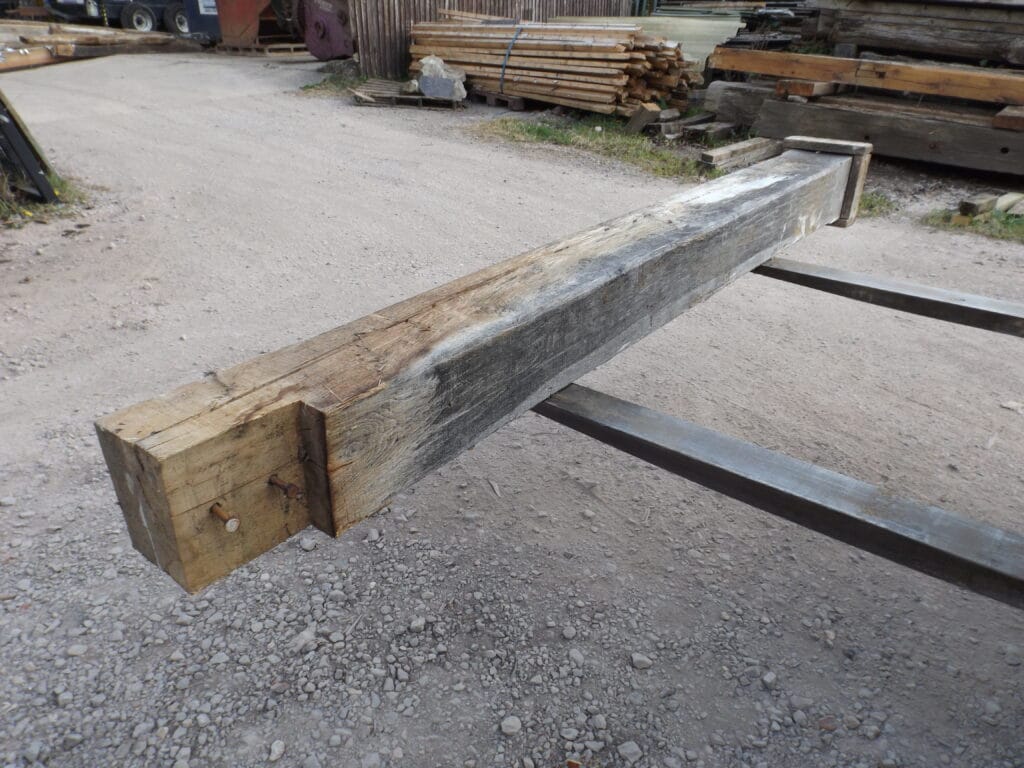 Reclaimed Oak Post - Best Reclamation