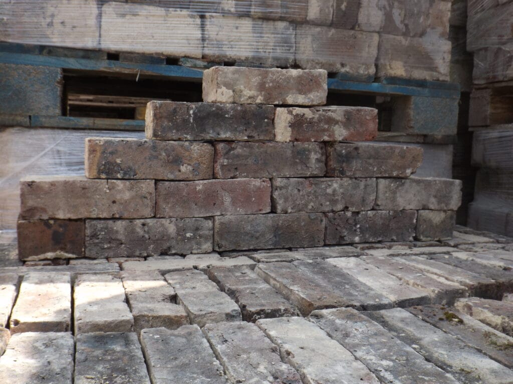 Kingscote Stock Bricks - Best Reclamation